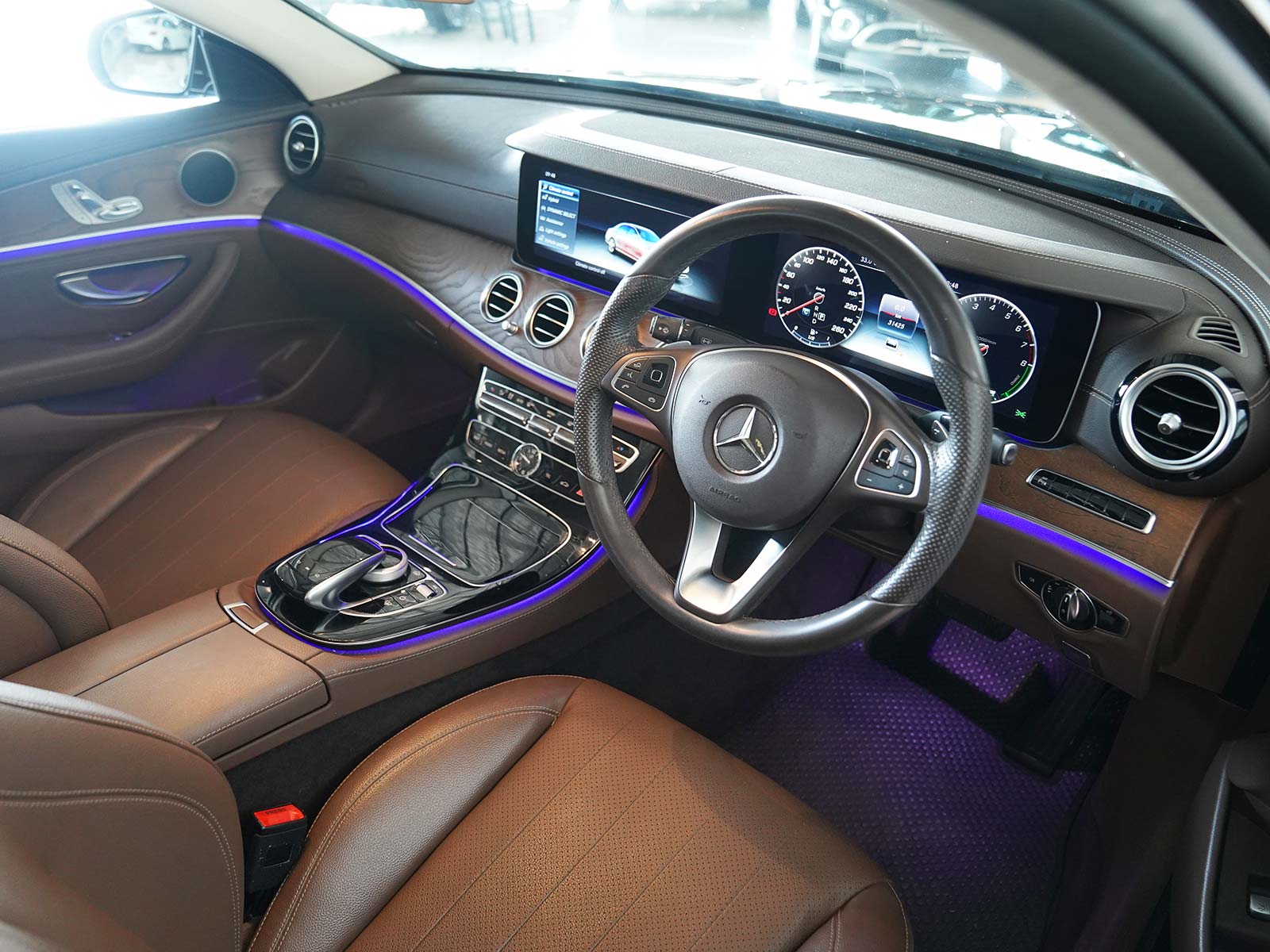 Benz NK - Mercedes Benz E-CLASS E350e Exclusive