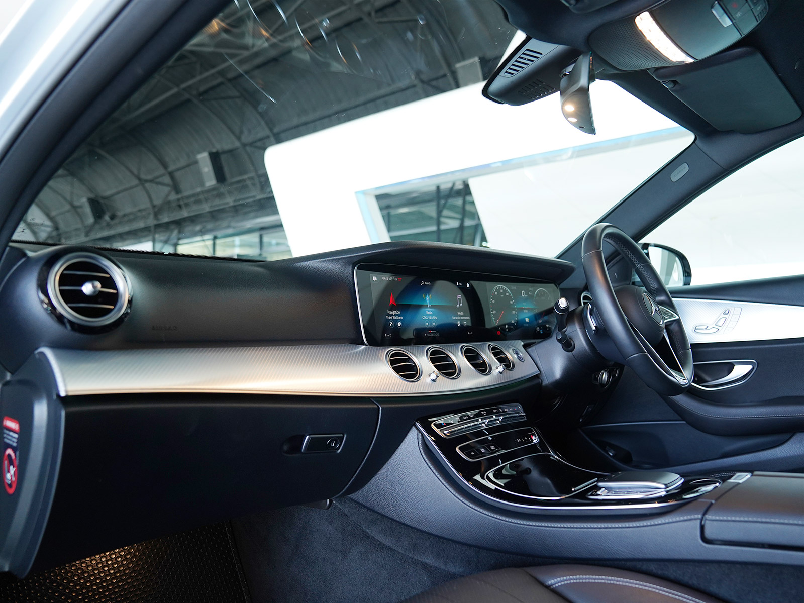 Benz NK - Mercedes Benz E-CLASS E300e Avantgarde Facelift