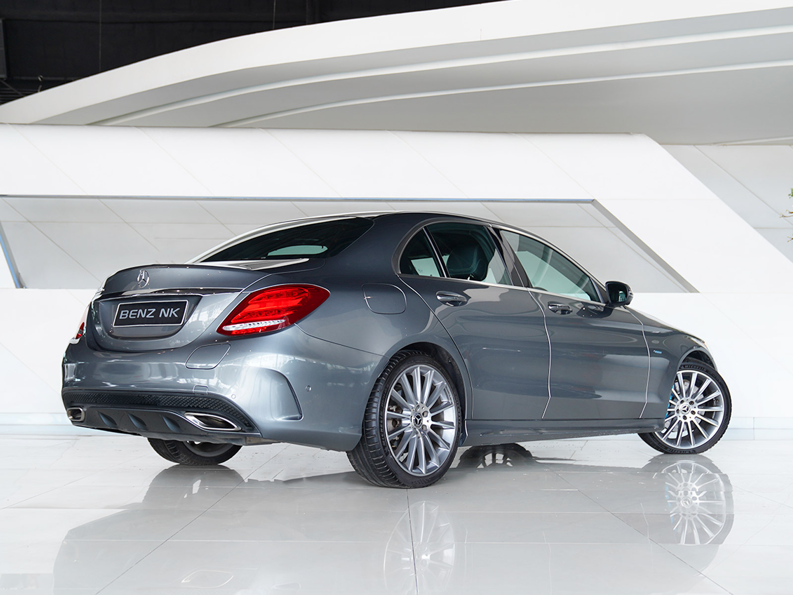 Benz NK - Mercedes Benz C-CLASS C350e AMG